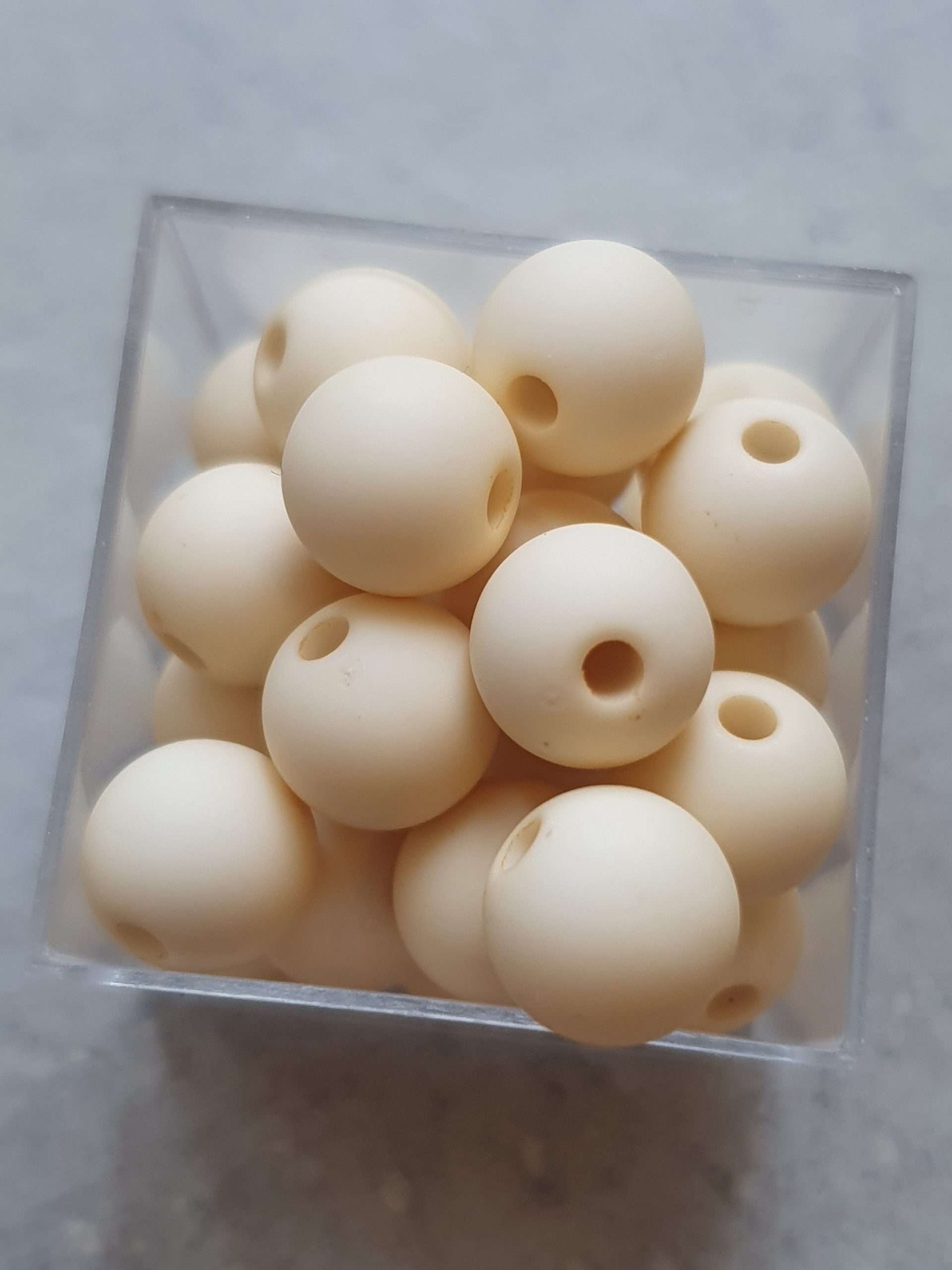 Acryl Ivory - ca. 8mm, (ᴓ 1,4mm) - Acryl - Kraal - Sparklin Moon