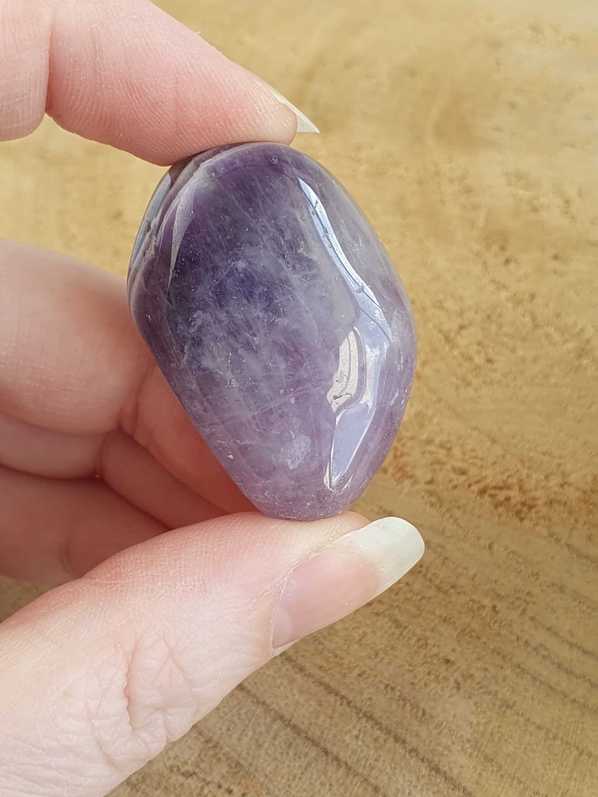 Amethyst (Chevron) Knuffelsteen - - Natuurlijk - Edelsteen - Sparklin Moon